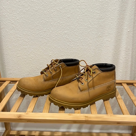 Timberland | Shoes | Timberland Nellie Ankle Boots 75 M Used | Poshmark